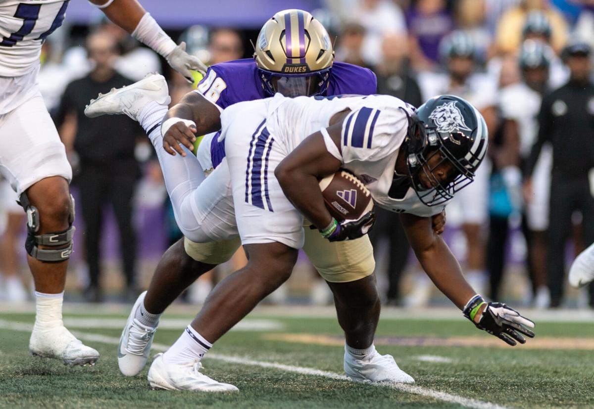 DL Kells Bush learned patience last season with JMU football | James ...