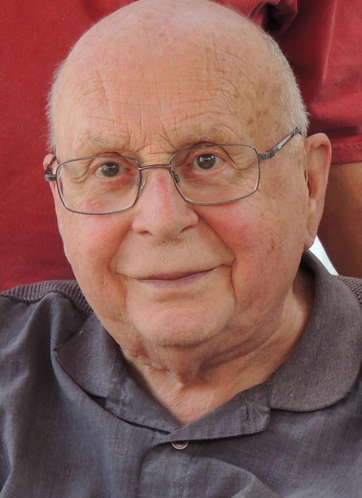 Kenneth J. Weaver | Obituaries | dnronline.com