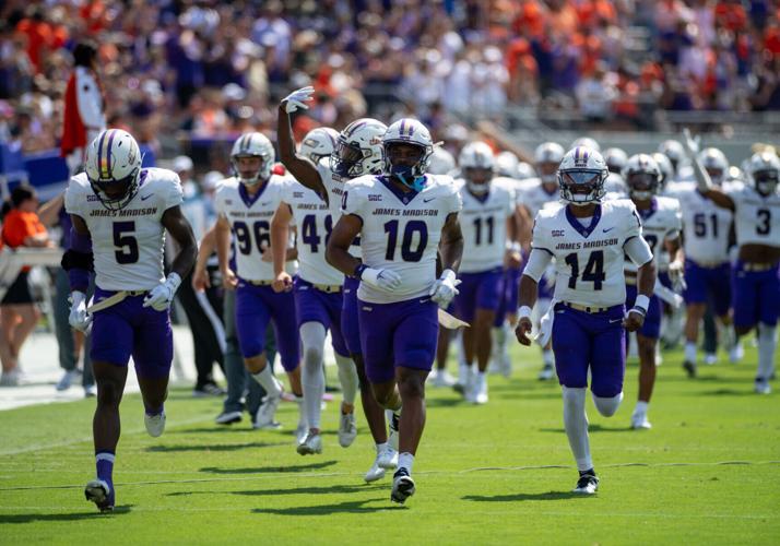 Football: UVA vs. JMU | Photo | dnronline.com