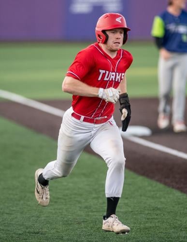 Turks Stay Hot In Win Over Braves | VBL | dnronline.com