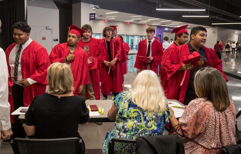 ‘It’s Our Turn To Shape The World’ | Dnronline | dnronline.com