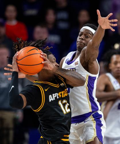 Basketball: JMU vs. App State | Photo | dnronline.com