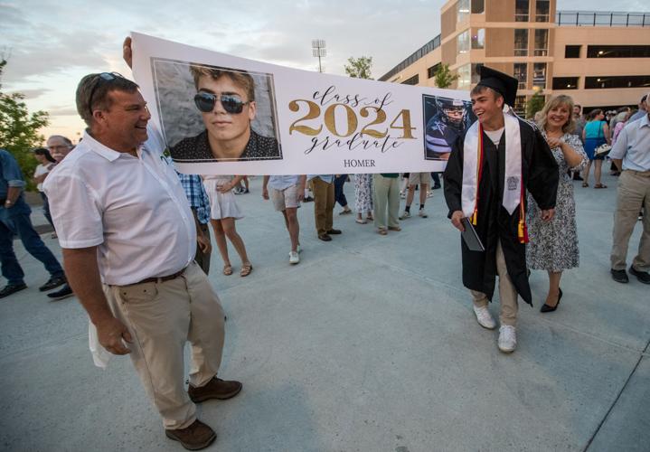 Turner Ashby Graduation Highlights Perseverance | News | dnronline.com