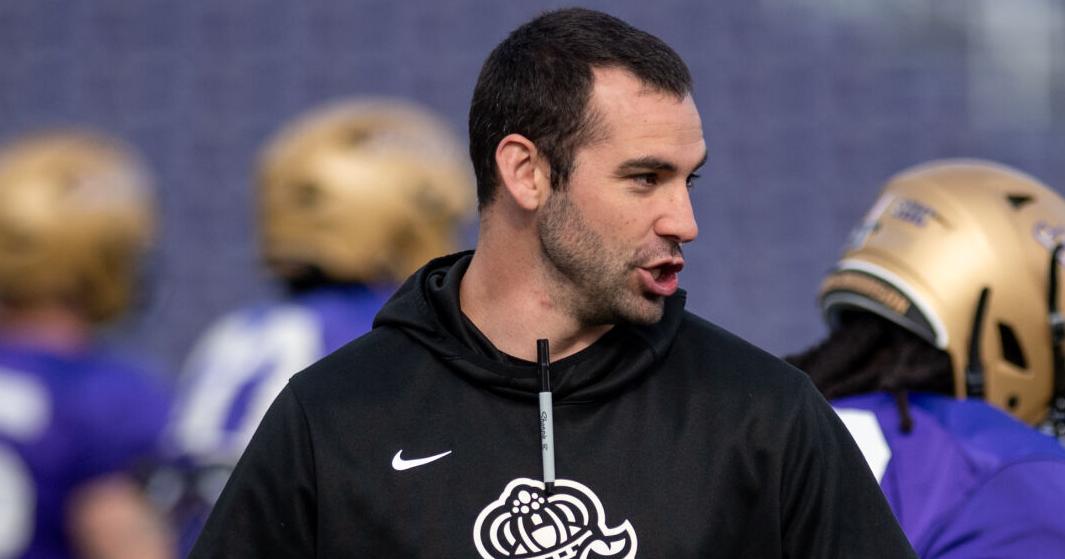 Technology made move to sideline easier for JMU offensive coordinator ...