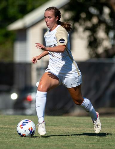 Soccer: Bridgewater vs. Southern Virginia | Photo | dnronline.com