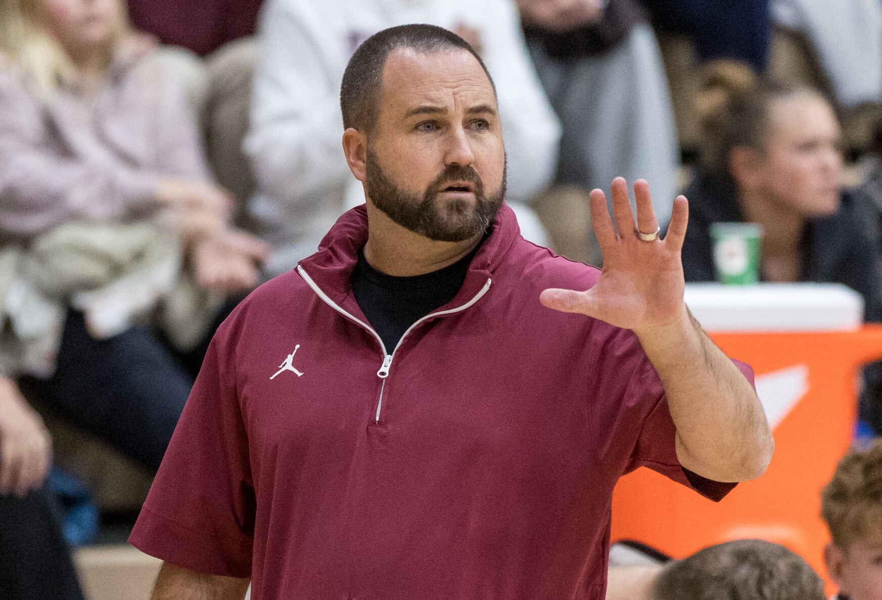 Matthew Owens pours in 33 points, Bulldogs crush Panthers | High School ...