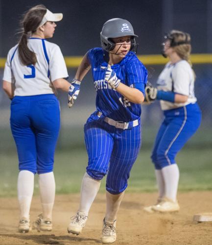 Move To Spotswood Paid Off For Jones Sisters | Sports | dnronline.com