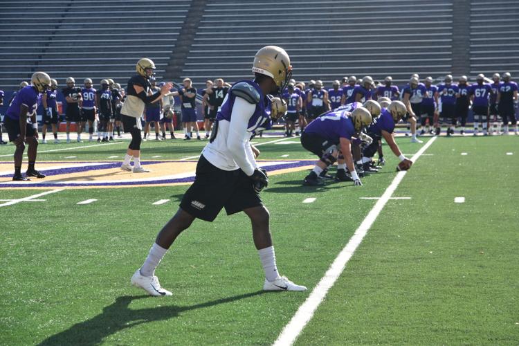 Dukes Training Camp: Monday, Aug. 12 | Photo | dnronline.com