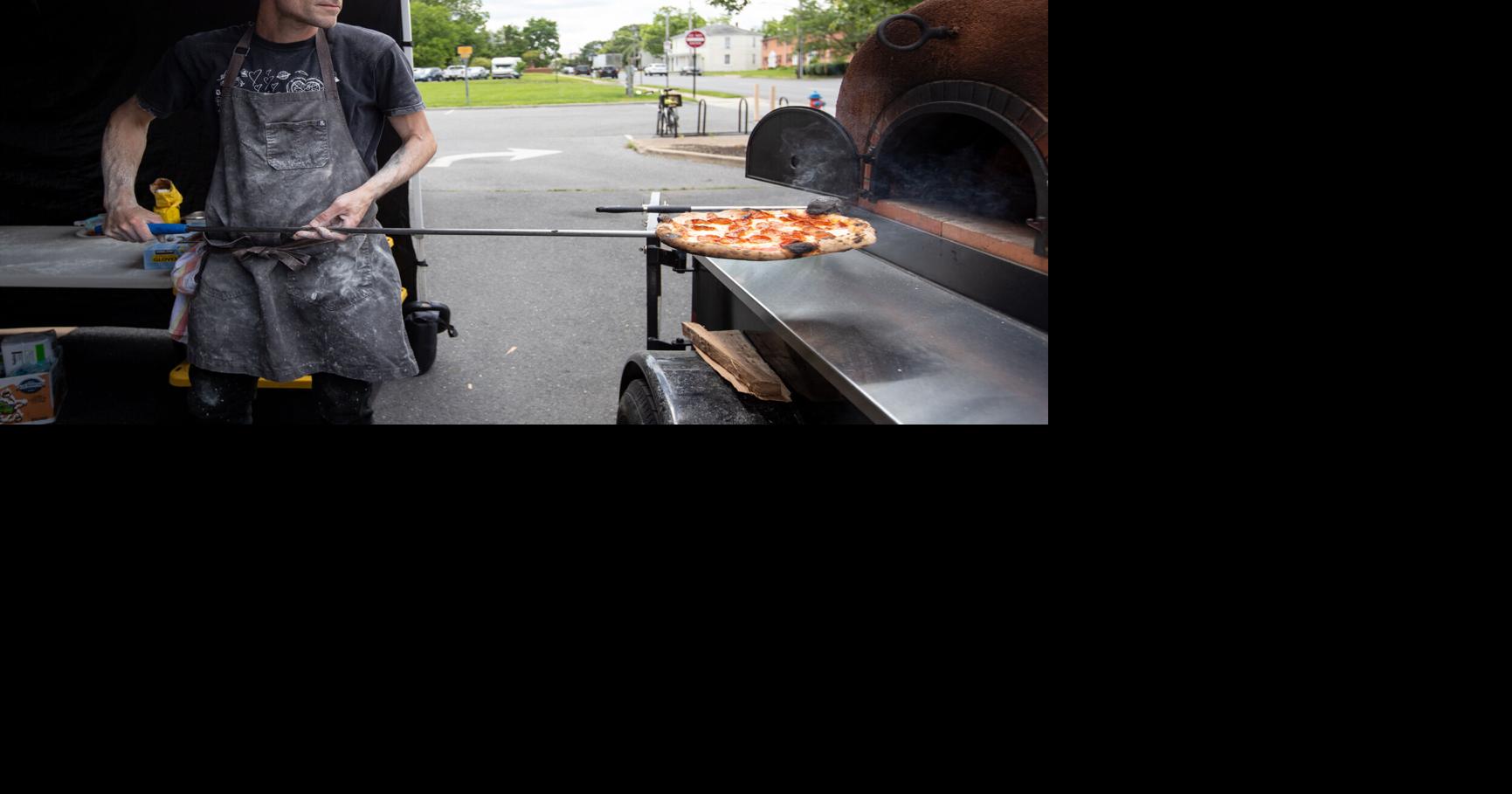 Local Vendors Bring Pizza To Farmers Market | News | dnronline.com