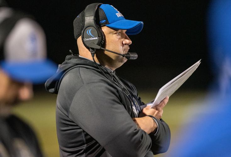 Broadway Football Beats Spotswood | Photo | dnronline.com