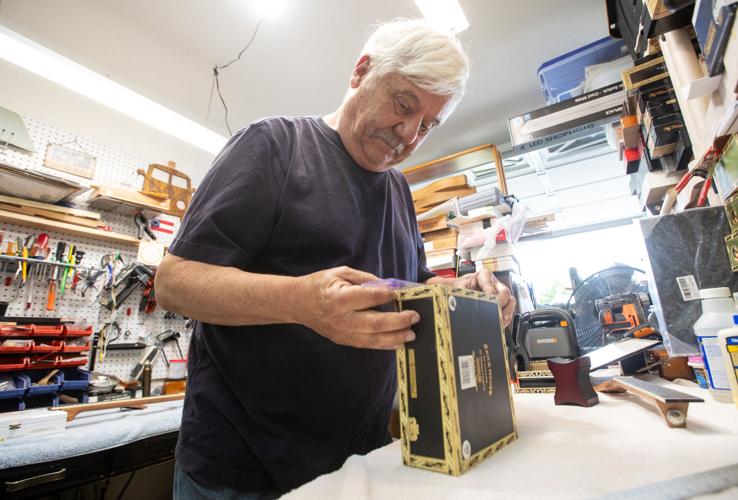Local Man Makes Ukuleles From Cigar Boxes | Dnronline | dnronline.com