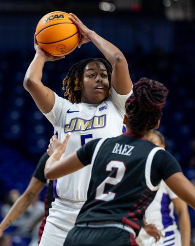 JMU's Barnes named SBC Player of Week | James Madison University | dnronline.com