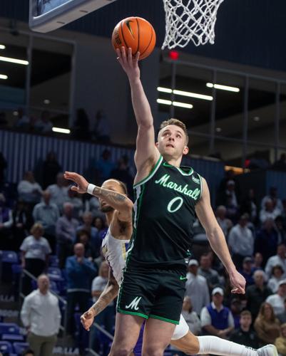 Basketball: JMU vs. Marshall | Photo | dnronline.com