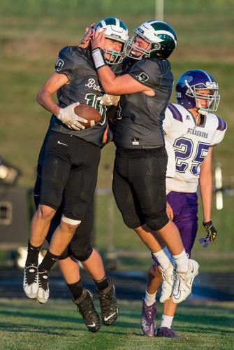 Football: Broadway vs. Strasburg | Photo | dnronline.com