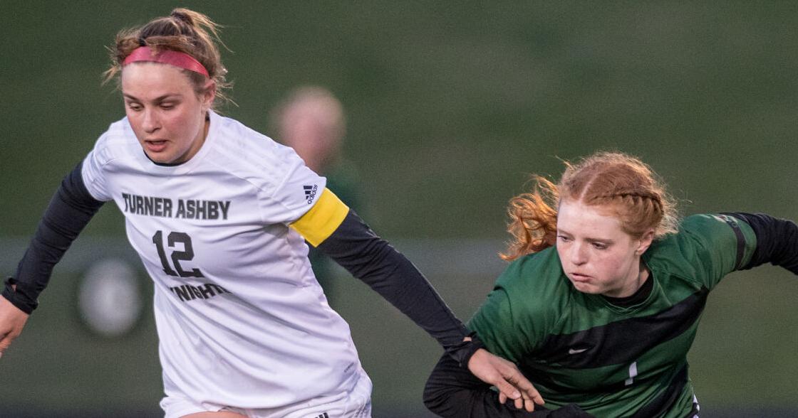 Soccer: Broadway vs. Turner Ashby | Photo | dnronline.com