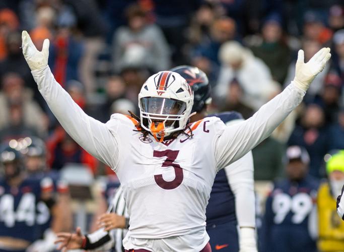 Football: UVA vs. VT | Photo | dnronline.com