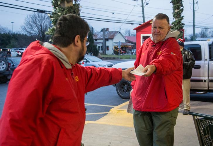 Local Family Food Drive Celebrates Its 15th Year Collecting Food For ...