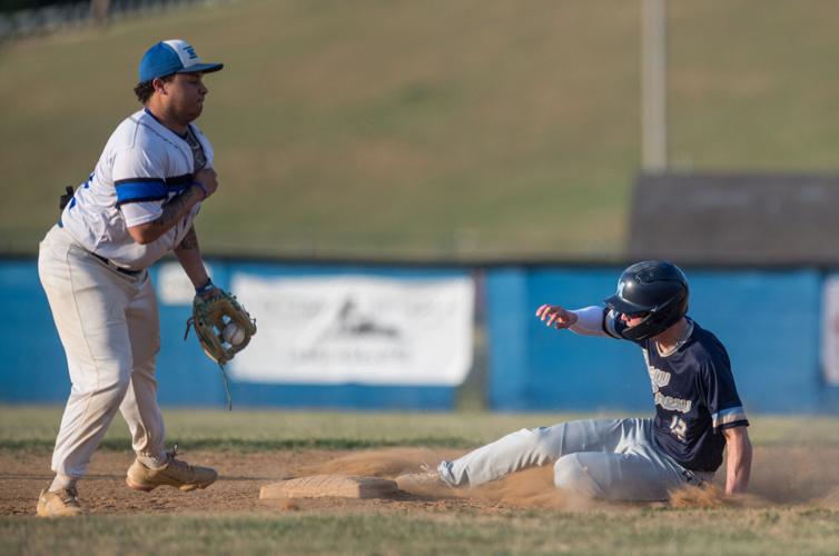 Baseball: Blue Sox vs. Bruins | Photo | dnronline.com