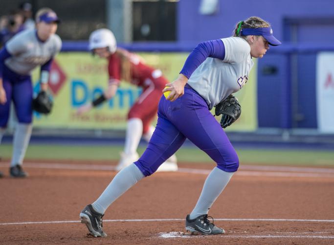 Softball: JMU vs. St. Joseph's | Photo | dnronline.com