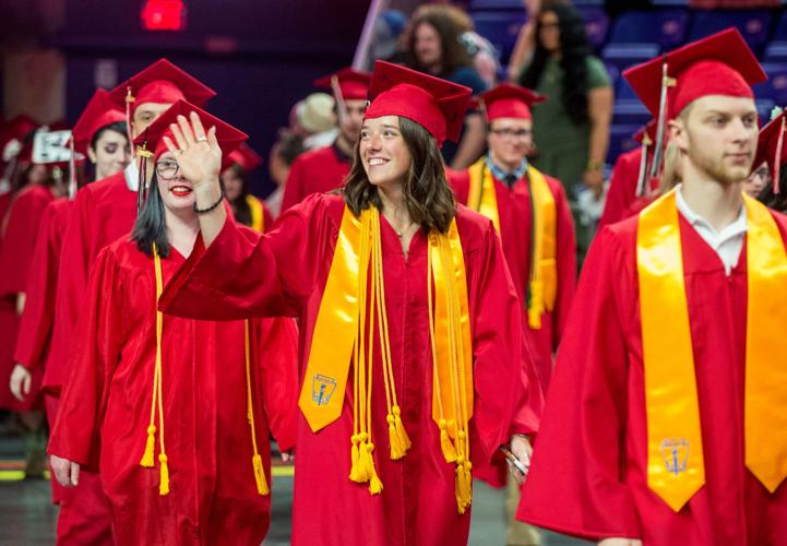 East Rockingham Graduation | Photo | dnronline.com