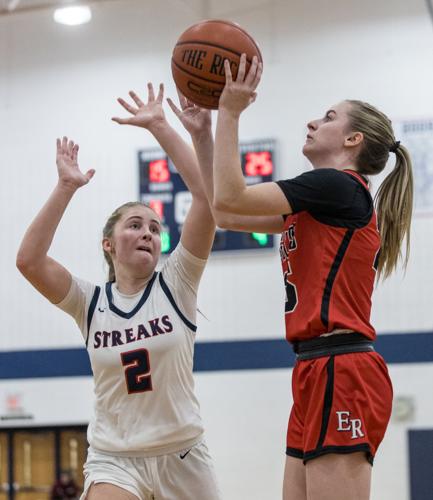 Townsend Helping Guide Eagles This Season | East Rockingham | dnronline.com