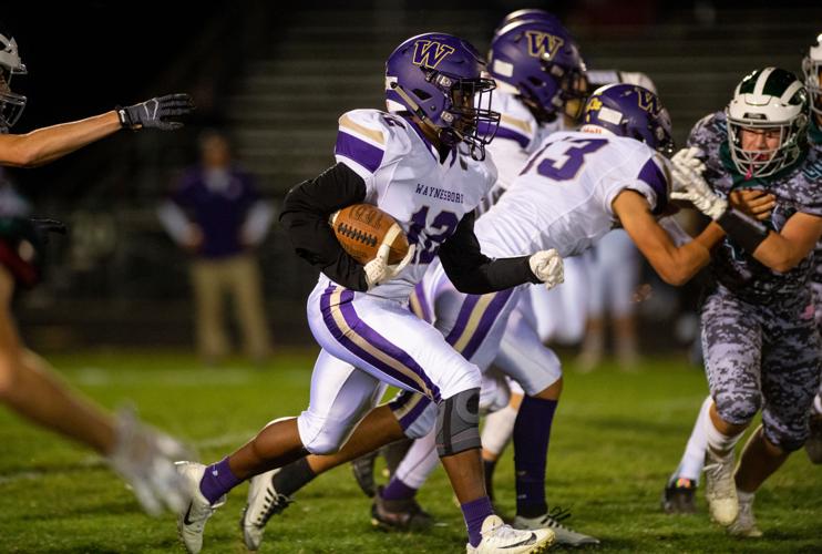 Football: Broadway vs. Waynesboro | Photo | dnronline.com