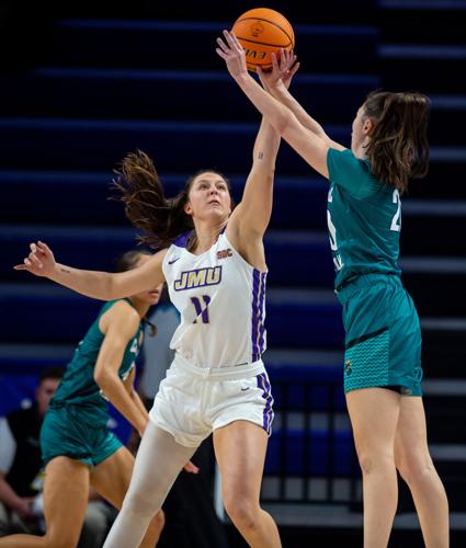 Basketball: JMU vs. Coastal Carolina | Photo | dnronline.com