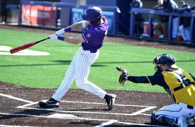 Freshman DeLauter Thriving For Dukes | Local College Sports | dnronline.com