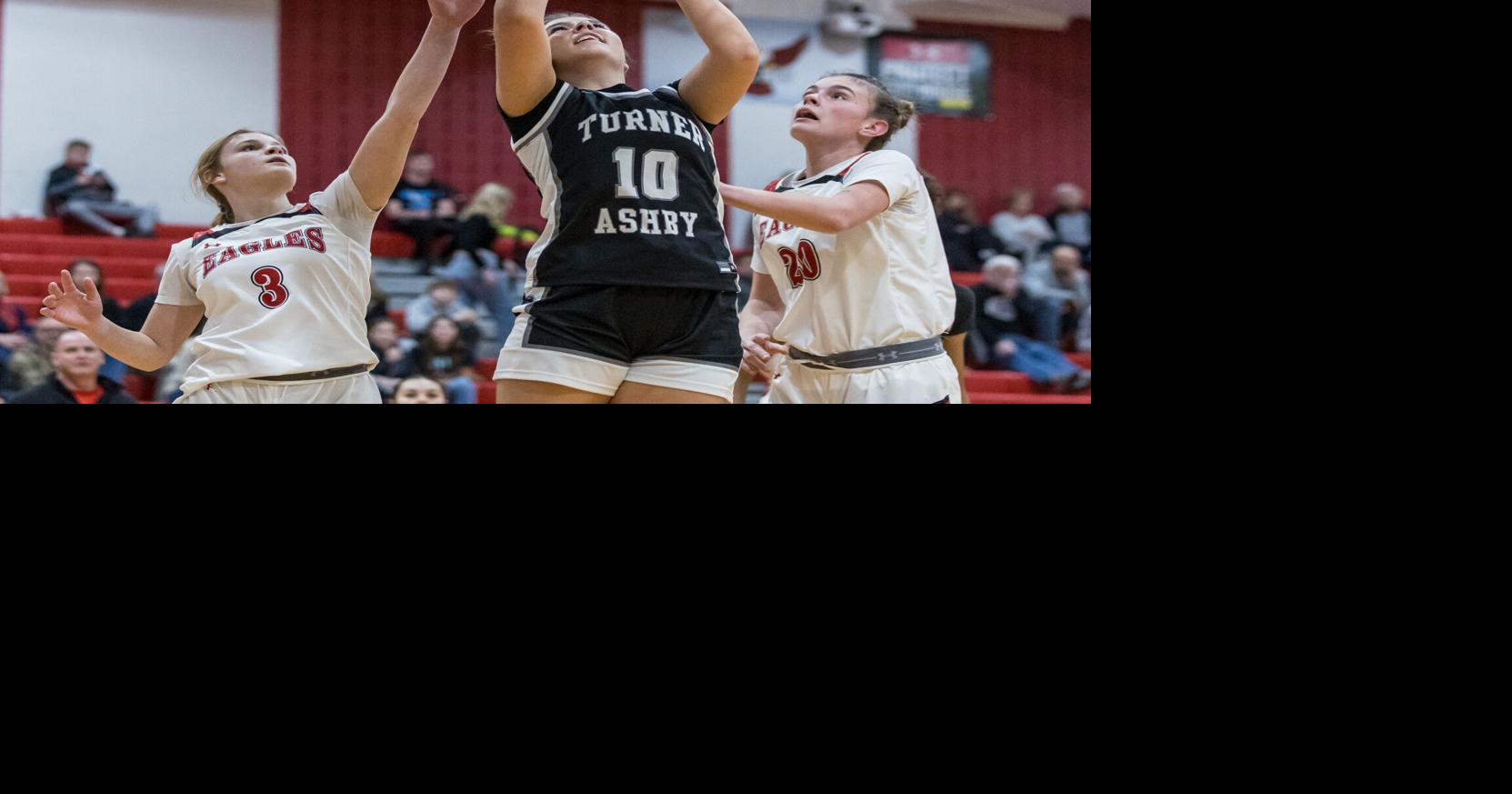 Basketball: East Rockingham vs. Turner Ashby | Photo | dnronline.com
