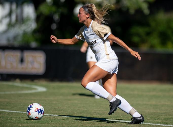 Soccer: Bridgewater vs. Southern Virginia | Photo | dnronline.com
