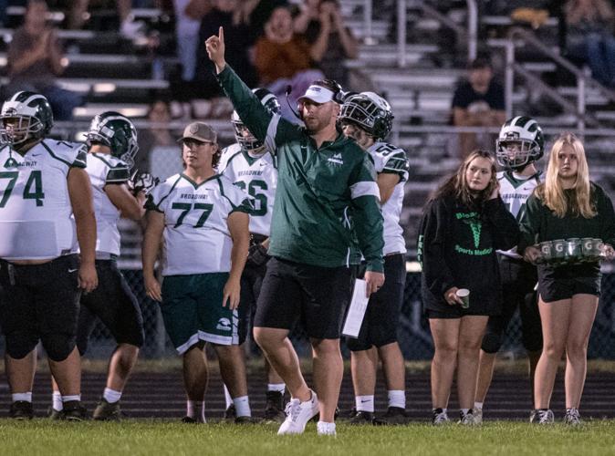 Broadway Football Beats Harrisonburg | Photo | dnronline.com