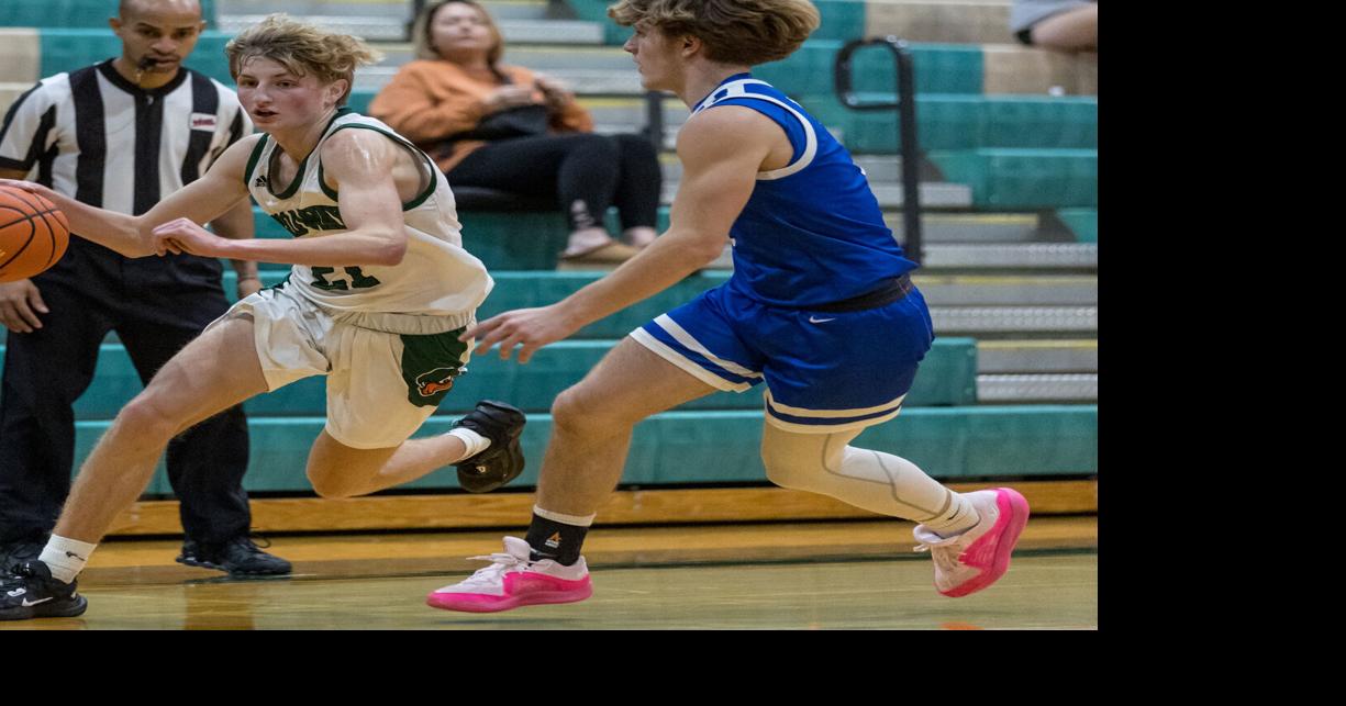 Yoder, Gobblers Roll Past Indians | Broadway | dnronline.com