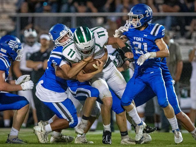 Football: Fort Defiance vs. Broadway | Photo | dnronline.com