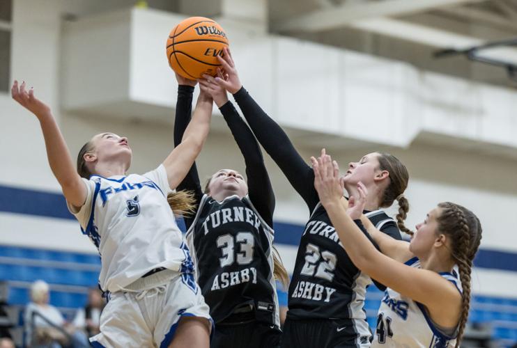 Girls Basketball: Fort Defiance vs. Turner Ashby | Photo | dnronline.com