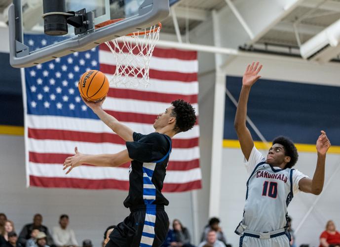 Basketball: Eastern Mennonite vs. Fairfax Christian | Photo | dnronline.com