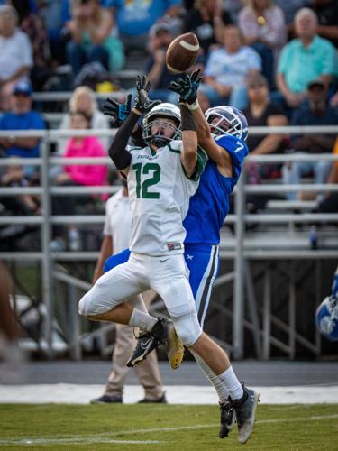 Football: Fort Defiance vs. Broadway | Photo | dnronline.com