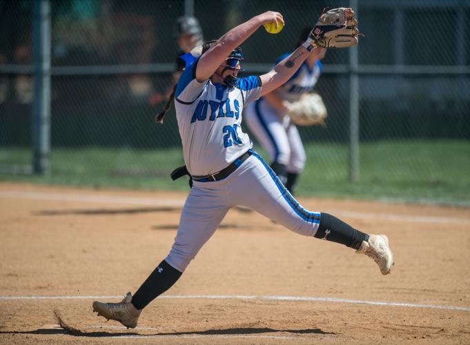 Softball: EMU vs. Bridgewater | Photo | dnronline.com