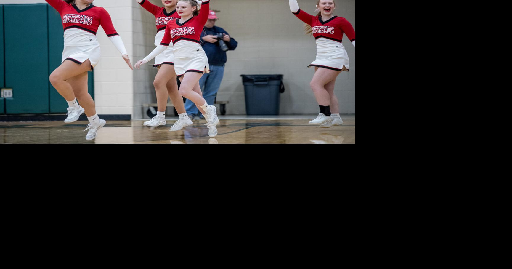 Cheer: Shenandoah District Finals | Photo | dnronline.com
