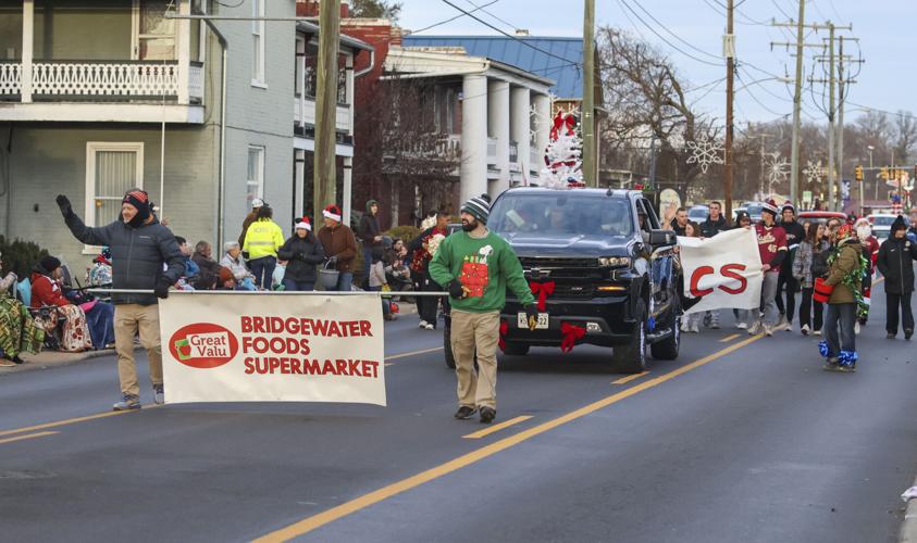 Bridgewater Christmas parade brings community together | News ...