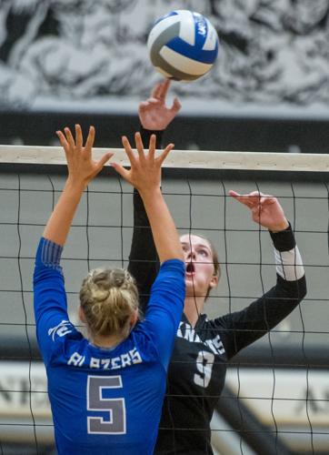 Volleyball: Turner Ashby vs. Spotswood | Photo | dnronline.com