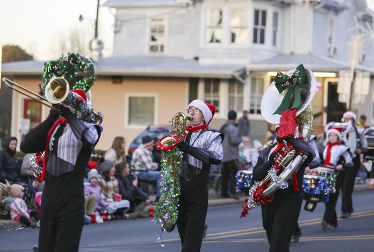 Bridgewater Christmas parade brings community together | News ...