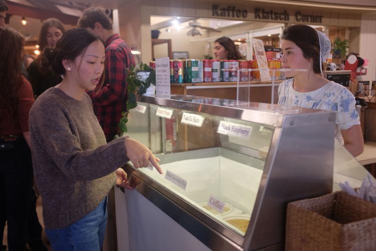 Locals And Tourists Hit The Streets For Small Business Saturday ...