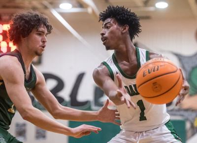 Broadway's Barnes Serves Valuable Role On, Off The Court | Sports | dnronline.com