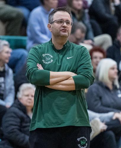 Basketball: Broadway vs. Turner Ashby | Photo | dnronline.com