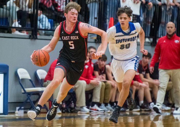 Blazers Defeat Eagles 76-53 | Photo | dnronline.com