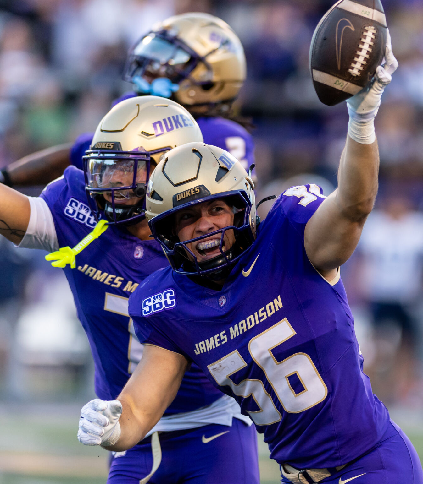 Dukes remain unranked by College Football Playoff committee | James ...