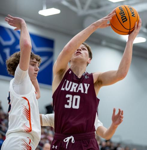 Luray Fends Off Clarke County For Region 2B Crown | Luray | dnronline.com