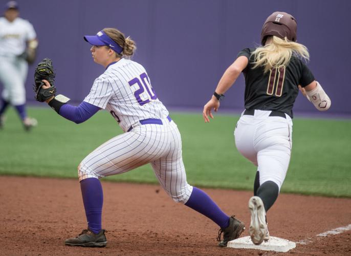 Softball: JMU vs. Texas State | Photo | dnronline.com