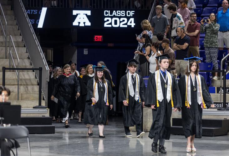 Turner Ashby Graduation Highlights Perseverance | News | dnronline.com