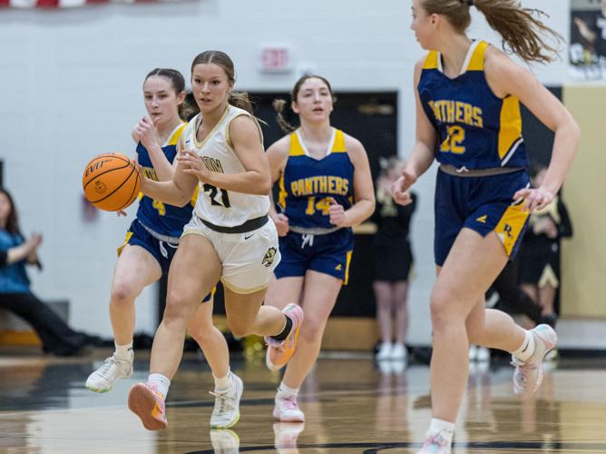 Basketball: Buffalo Gap vs. Rappahannock | Photo | dnronline.com